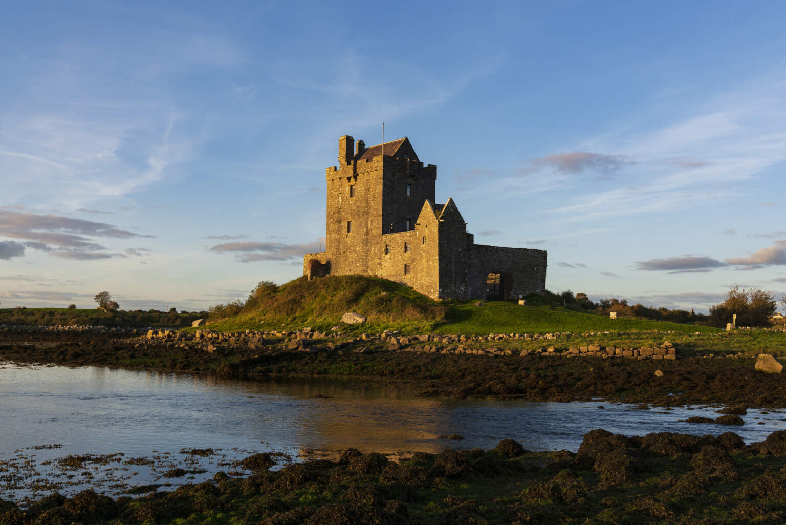 50 Castles of Ireland – Ireland Uncovered